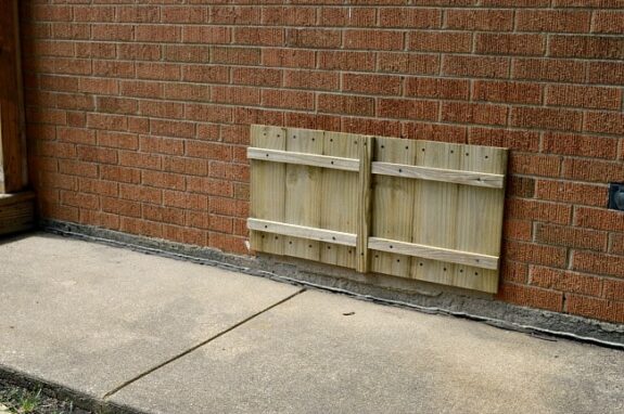 DIY Window Shutters · Chatfield Court