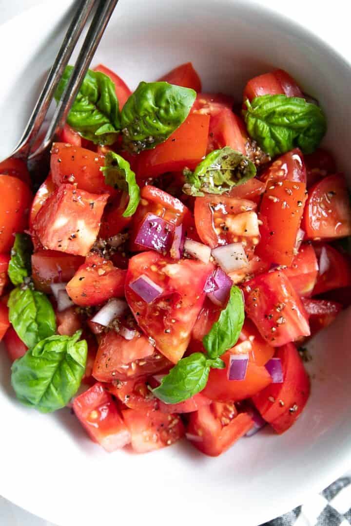 Easy Recipes with Fresh Tomatoes from the Garden · Chatfield Court