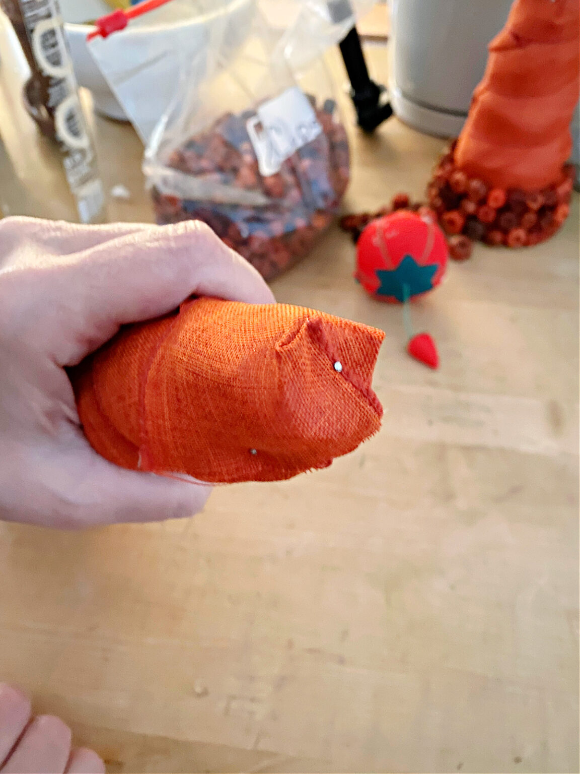 Easy Fall Craft Using Putka Pods · Chatfield Court