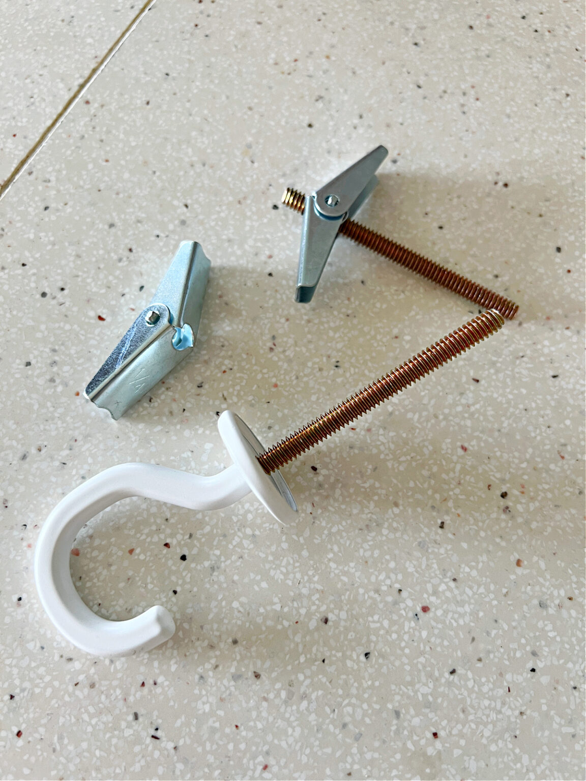 An Easy Fix for an Off Center Ceiling Light · Chatfield Court